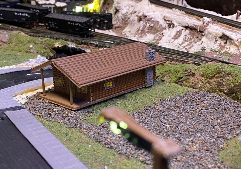 Assembled Scale Model Uncle Diggers Cabin T, Z, N, HO, S, & O Scales ...