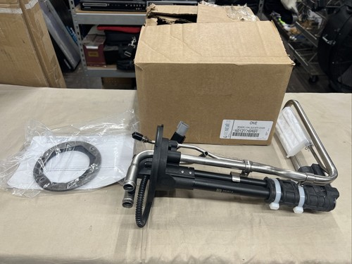 Navistar International 5 Gallon DEF Tank QLS Sensor Head Unit ...