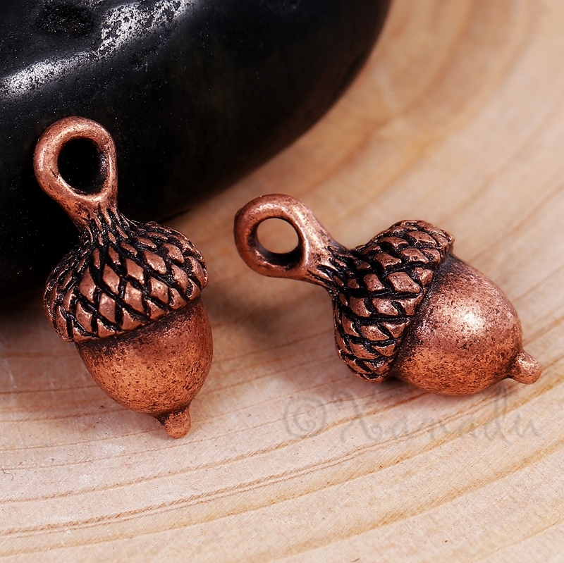 Acorn Charms 18mm - Antiqued Bronze Autumn Pendants C5469 - 5, 10 or ...