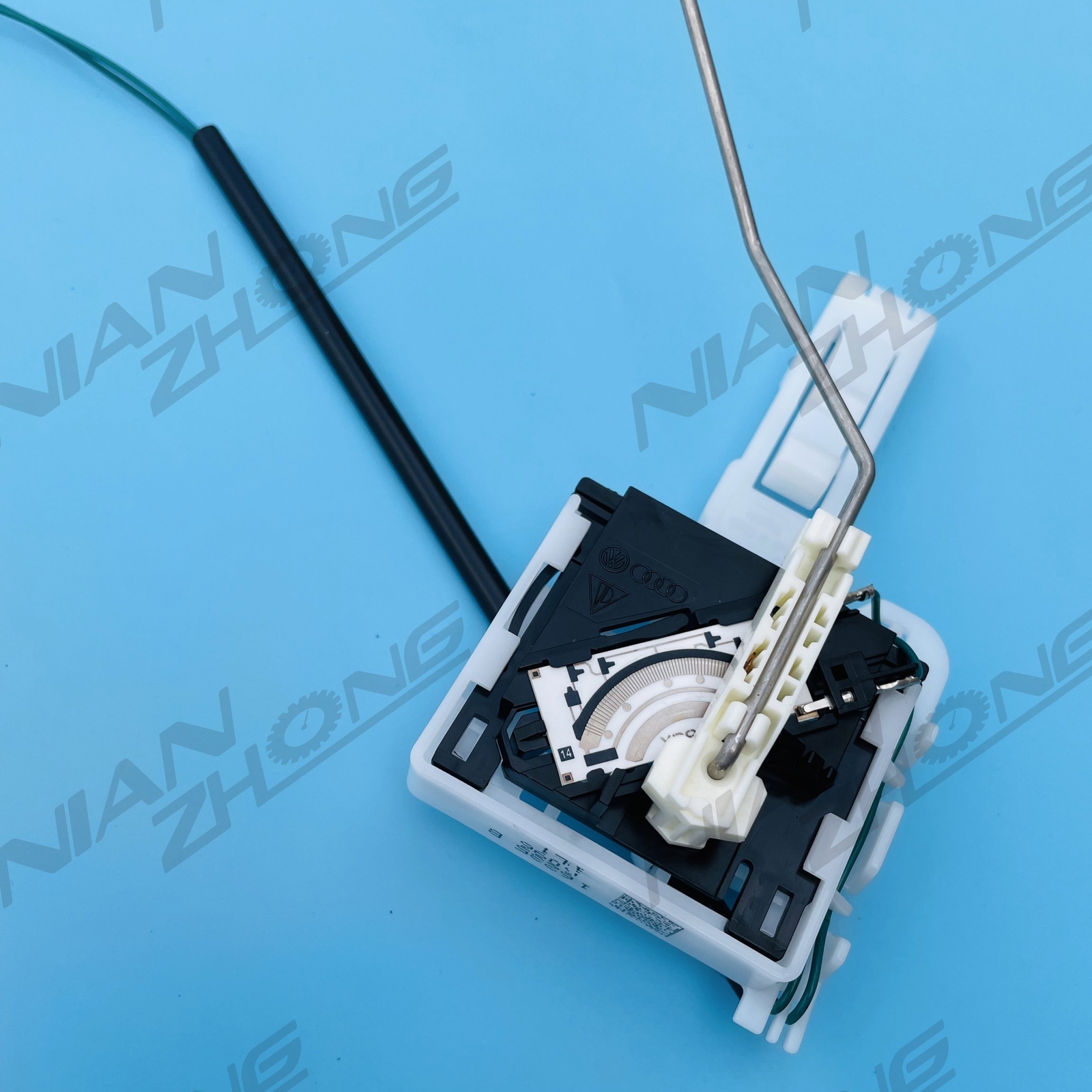 Fuel Level Sensor 7L0919673D For VW Touareg 2004-2010 Porsche Cayenne ...