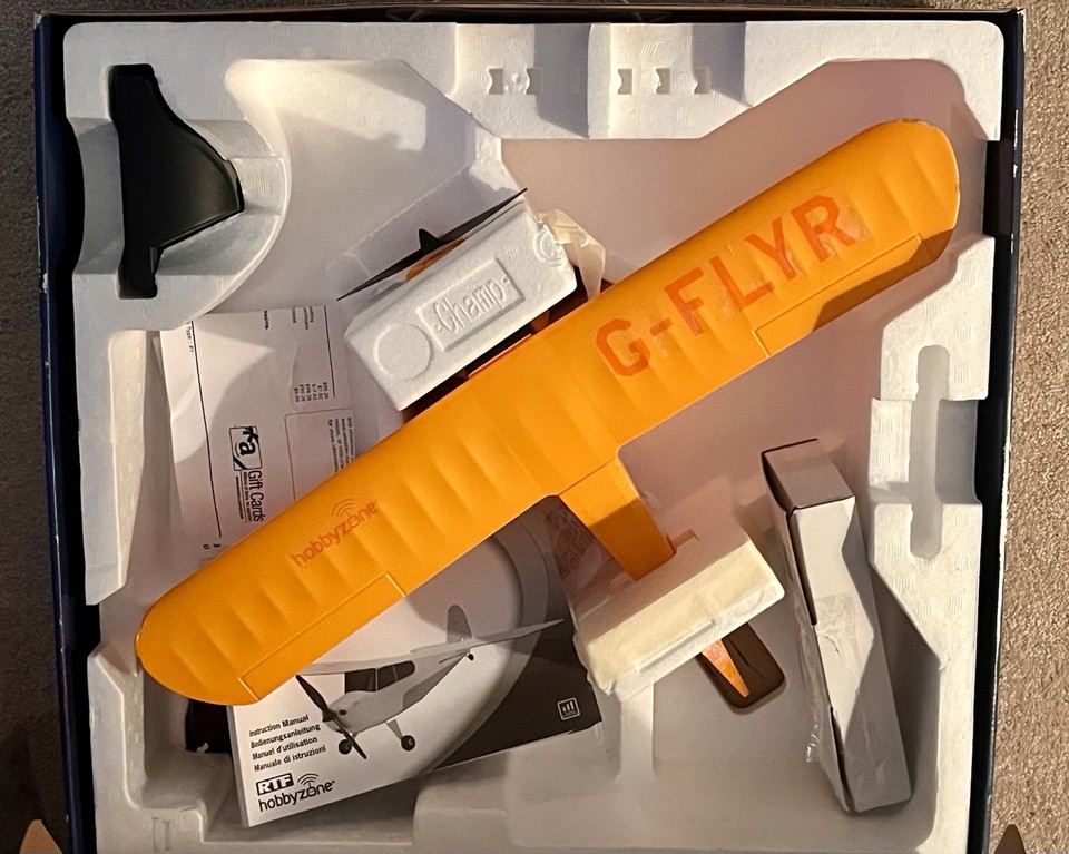 Hobbyzone HBZ4900 Radio Control Champ RTF Airplane Yellow Kit Hobby ...