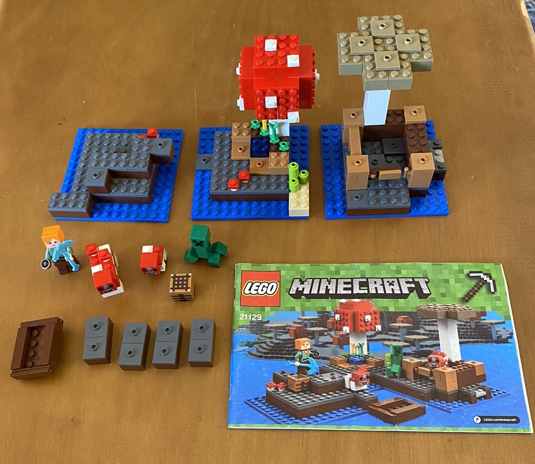 LEGO Minecraft The Mushroom Island 21129 - Complete - No Box ...