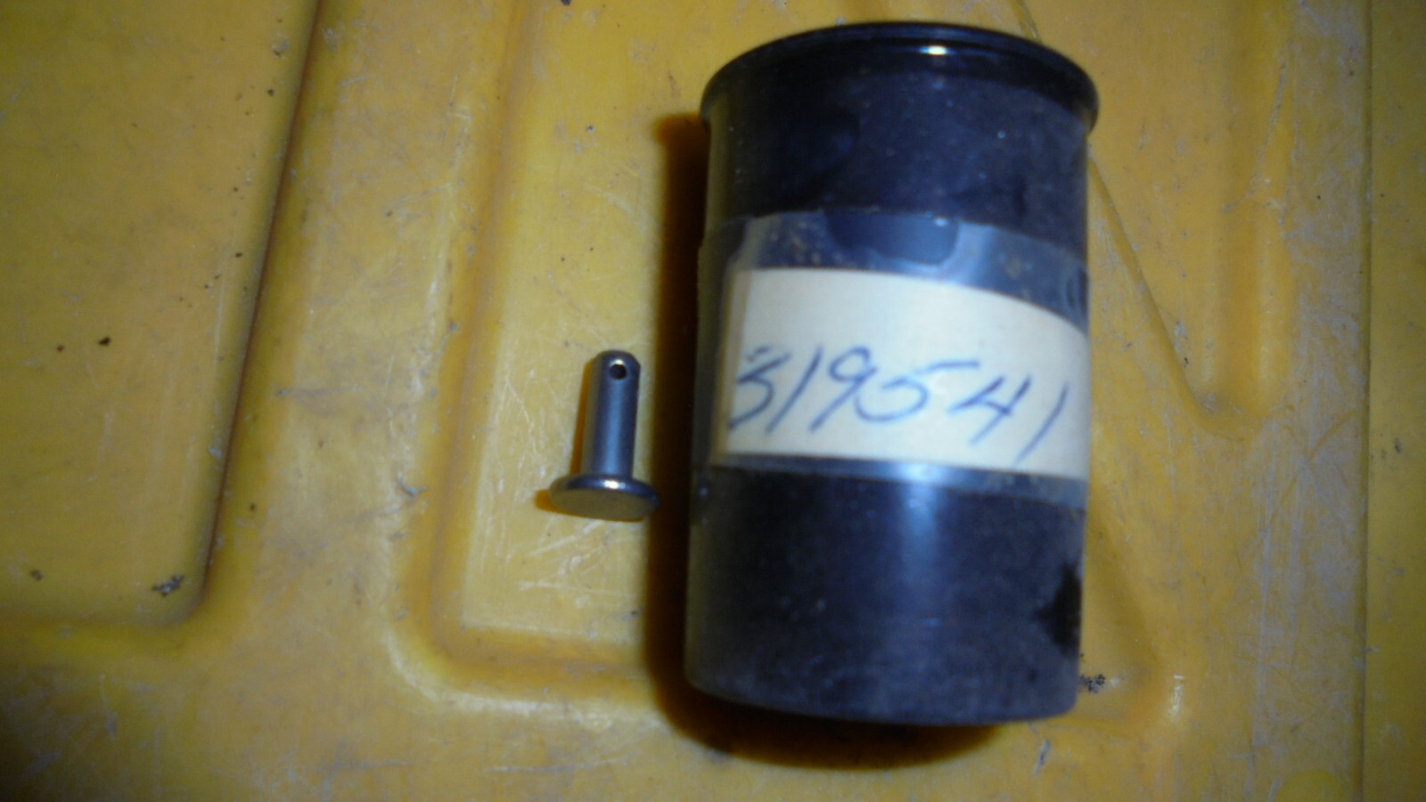 *NEW OEM* (LOT OF 2) OMC Johnson Evinrude Shift Rod Pin 319541 | eBay