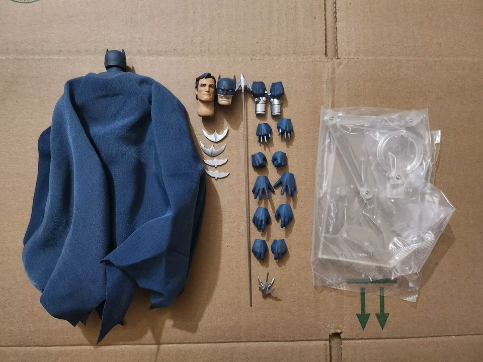 Medicom Toy Mafex DC Comics Batman Hush Action Figure 6 Inch | eBay