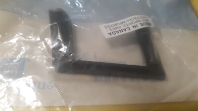 OEM GM 2010 2013 CAMARO EMBLEM MOUNTING PLATE GM # 92225408 | eBay