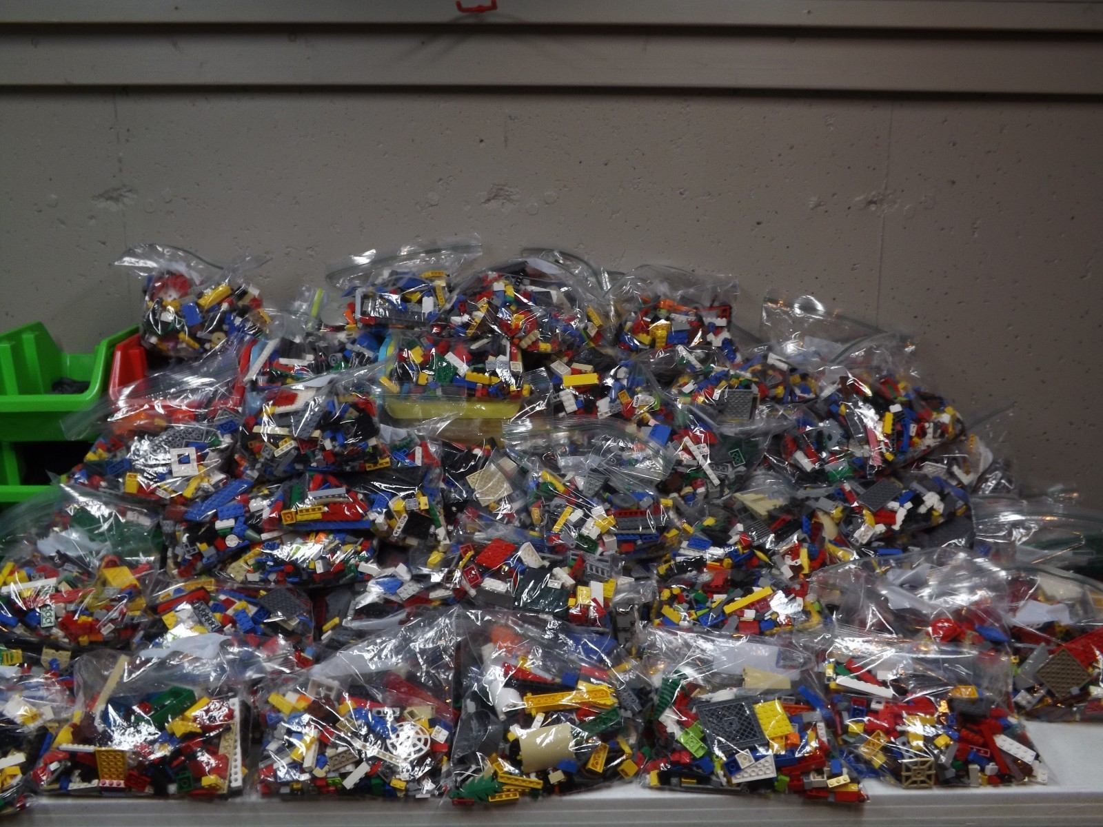 Lego Pounds 1 LB of Lego! Huge Bulk Lott! Priority mail shipping! | eBay