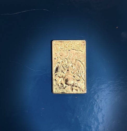 1999 NINTENDO CHARIZARD LIMITED EDITION 23K GOLD PLATED TRADING CARD ...