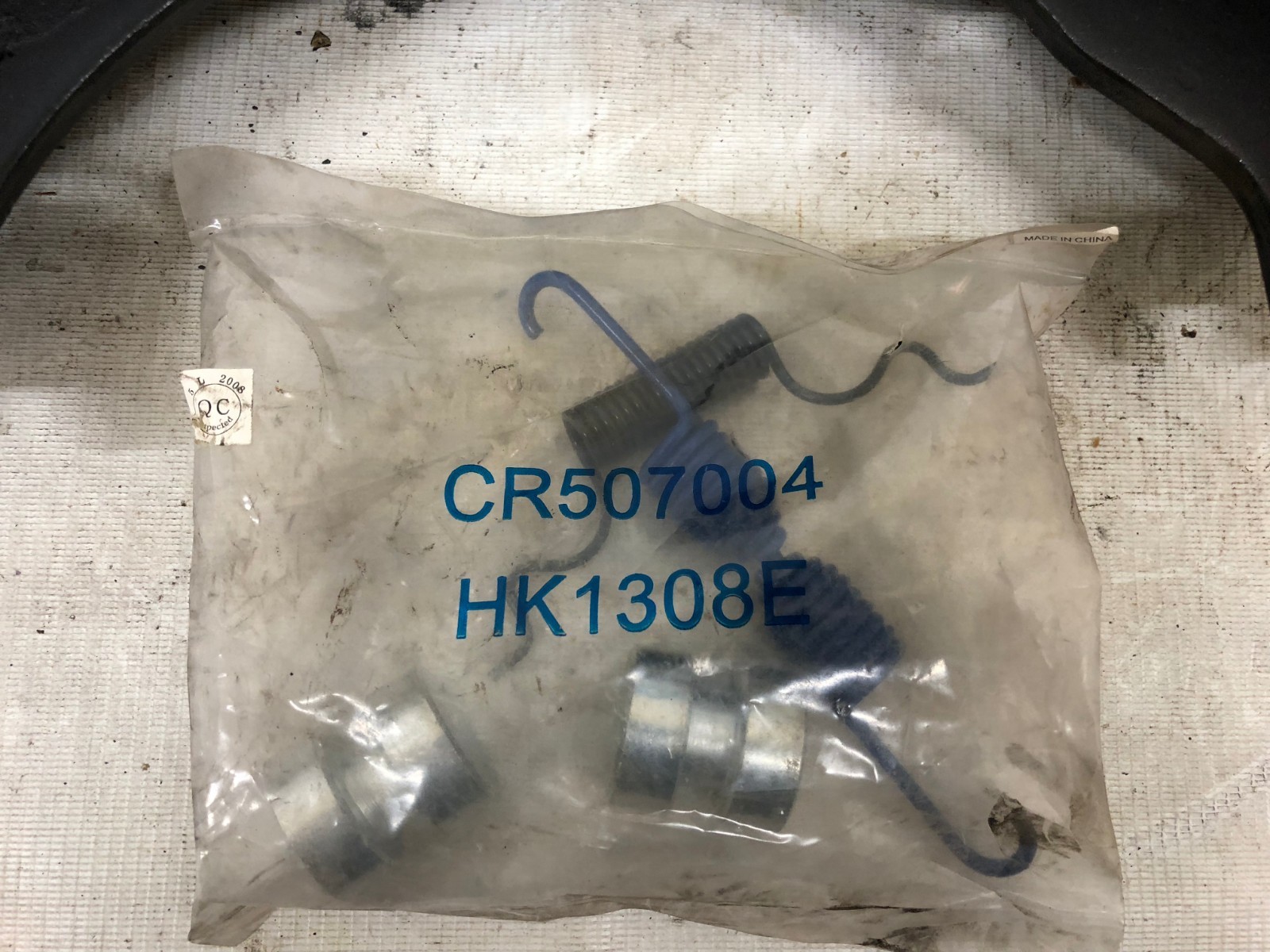 Spicer Brake Shoes 1443 15" X 4" With Hardware for sale online | eBay