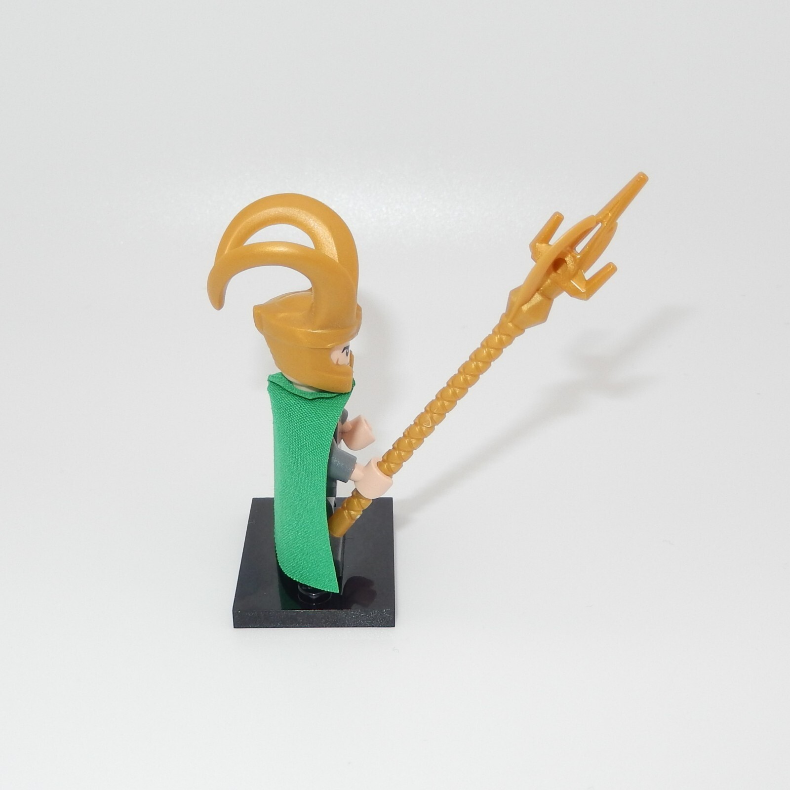 LEGO Minifigure #SH033 | LOKI | The Avengers | 6867, 6868, 6869 ...
