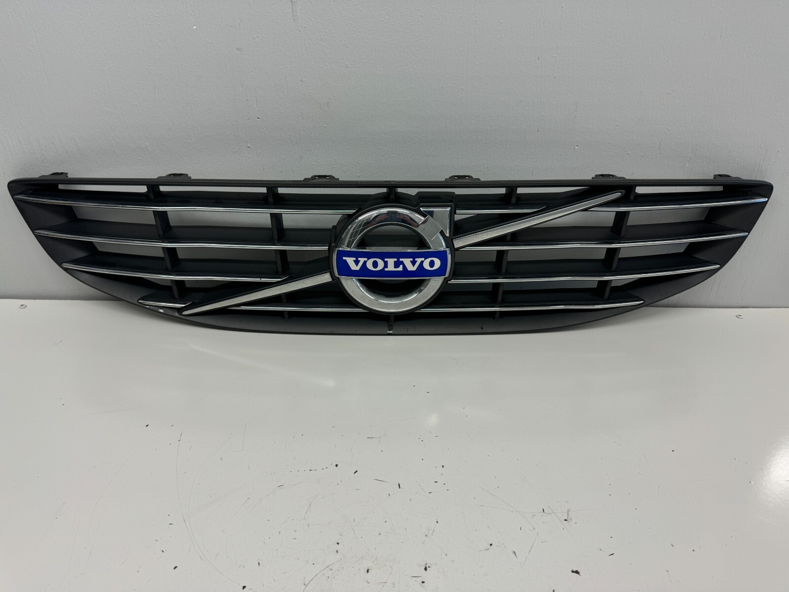 14-18 Volvo V60 S60 Front Grill Assembly Inscription 31364101 | eBay