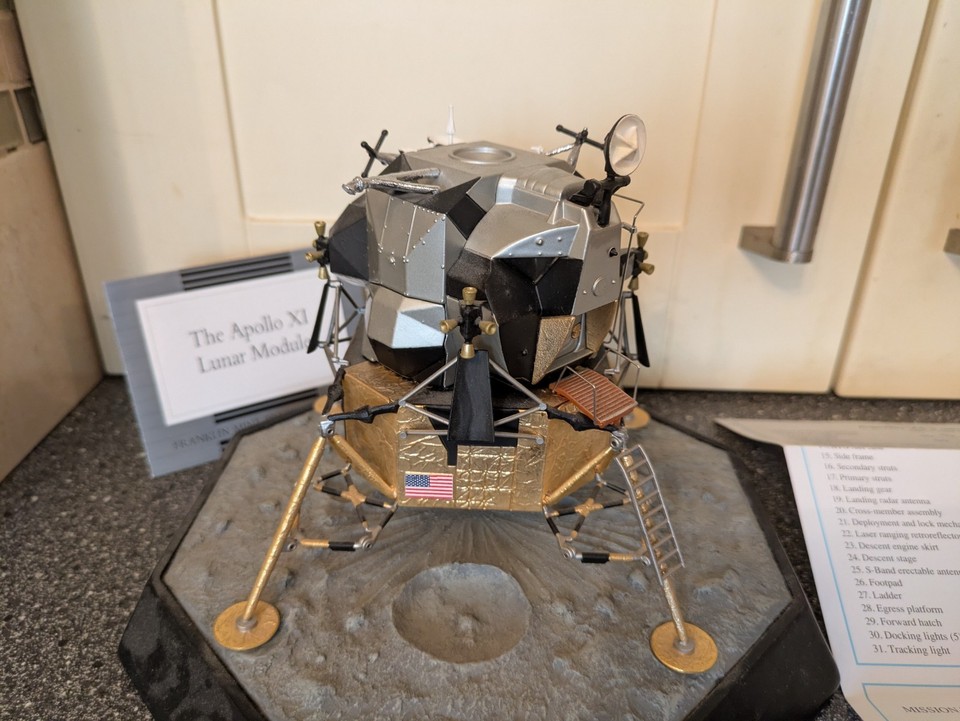 FRANKLIN MINT PRECISION MODELS THE APOLLO XI LUNAR MODULE DIE-CAST ...