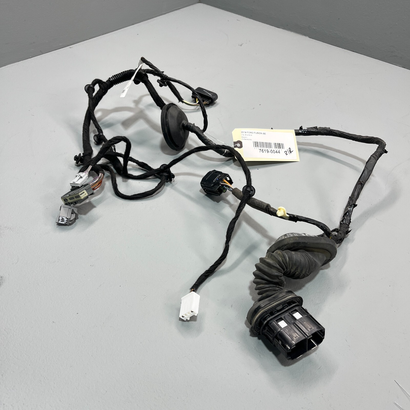 2013 2014 Lincoln MKZ Ford Fusion Audio Control Module to DACMC Wiring ...