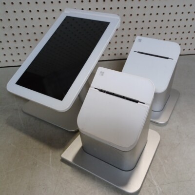 CLOVER C100 13" Touch Screen POS System and 2x P100 Receipt Printers ...