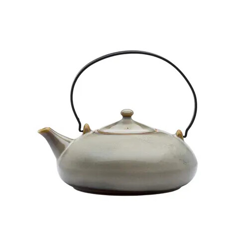 Oneida L6753066861 Rustic Sama 14 oz. Two-Tone Porcelain Teapot - 1 Doz ...