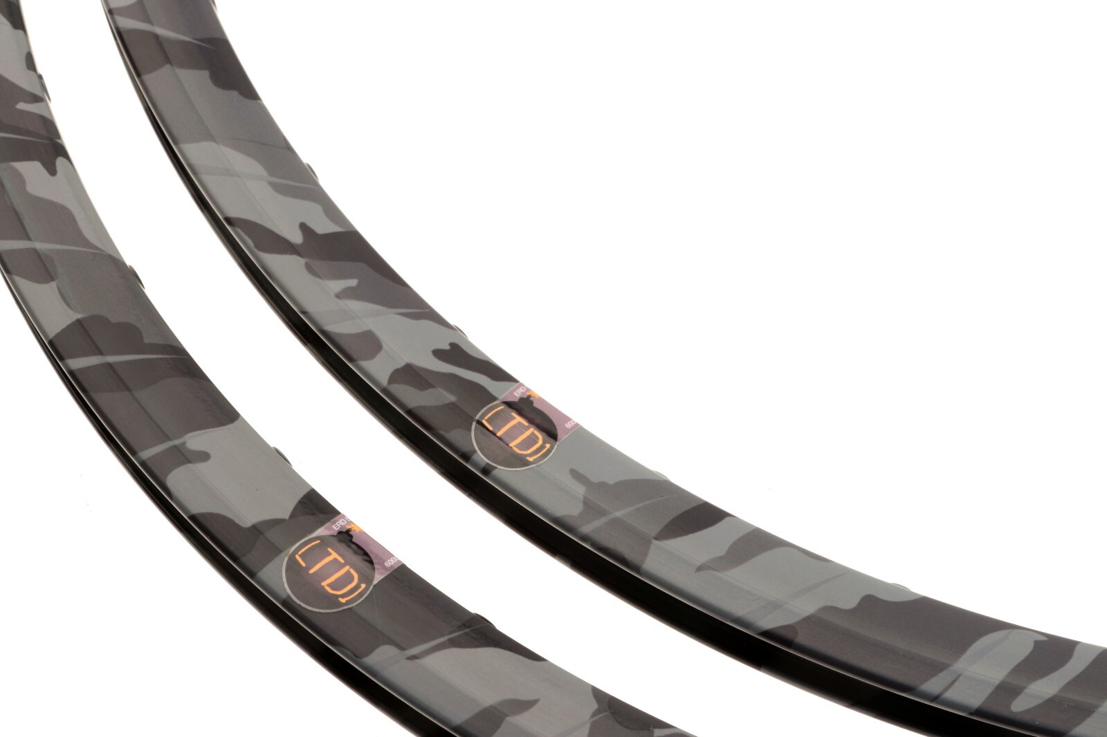 Sun Ringle MZ14 LTD1 Bike Rims Pair 700c 32H Full Winter Camo Eyelets ...