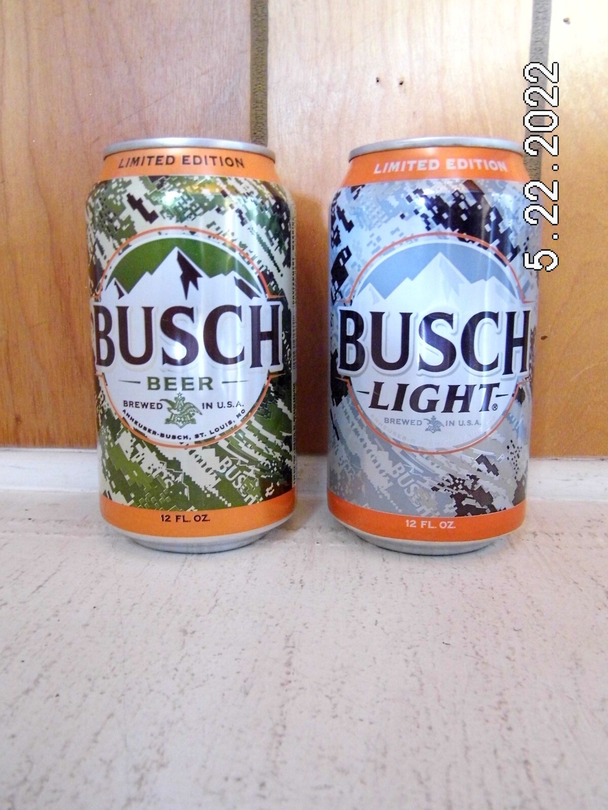 Busch And Busch Light Camo Beer Cans Top Opened Green & Silver Feb ...
