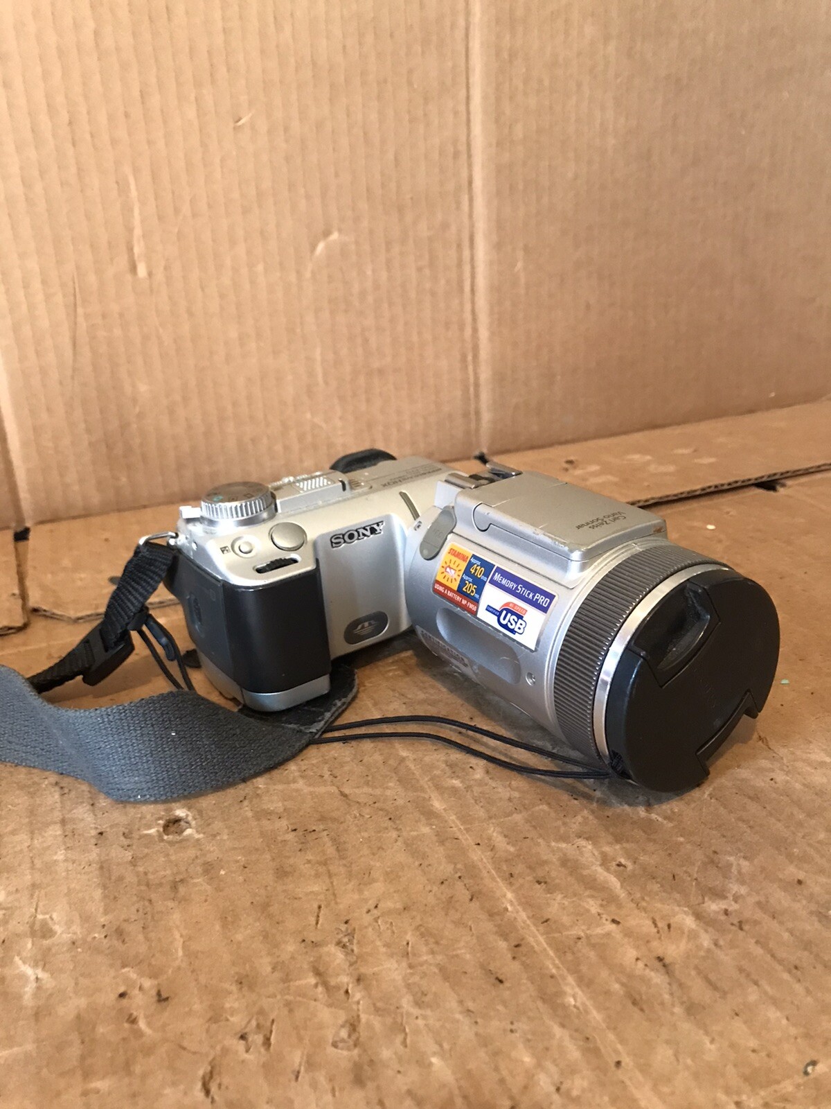 Sony Cyber-shot DSC-F717 4.9MP Digital Camera - Silver for sale online ...