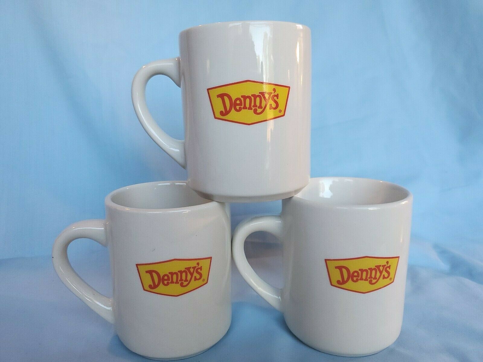 3 Denny's Christmas Winter Holiday MUGS Heat Activated Color Changing ...
