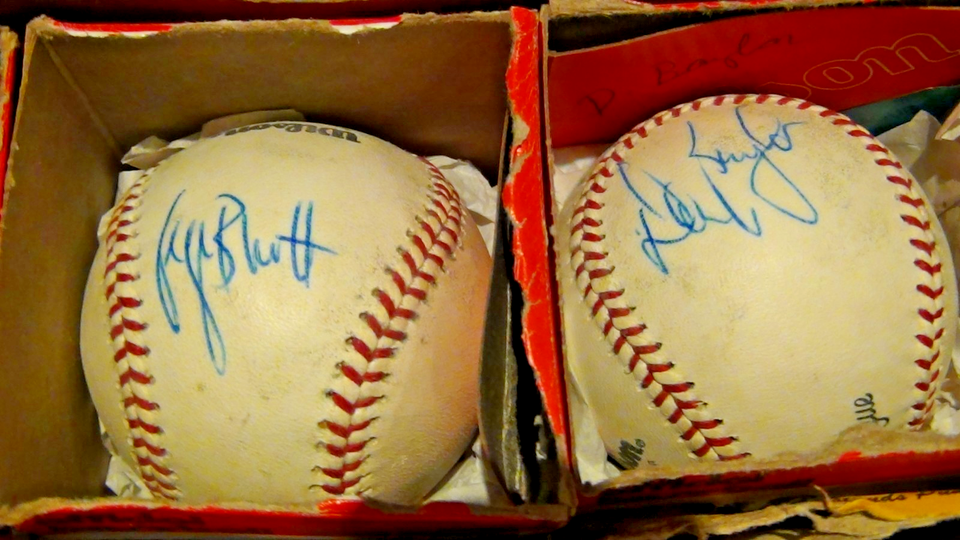1980 SUPERSTARS Competition Signed Baseballs (8) - Schmidt, Brett ...