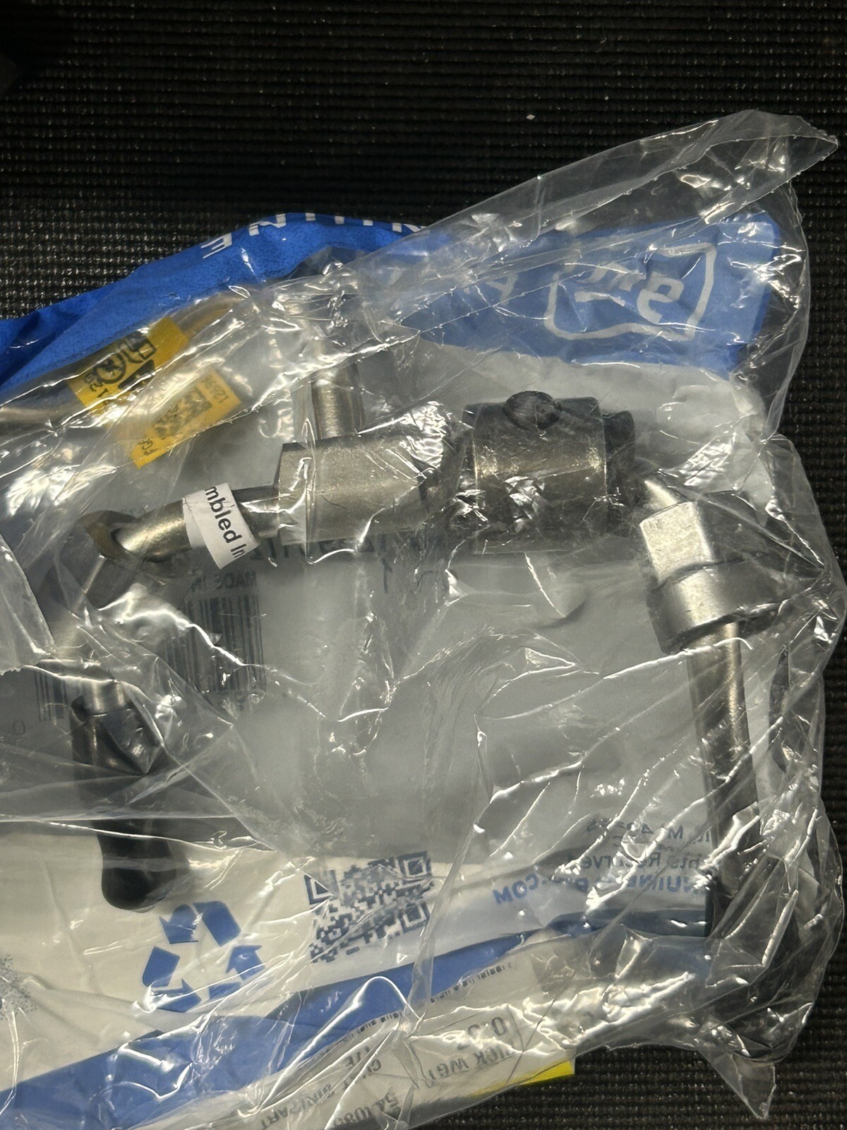 Genuine GM Fuel Feed Intermediate Pipe 12696172 - Still In Package ...