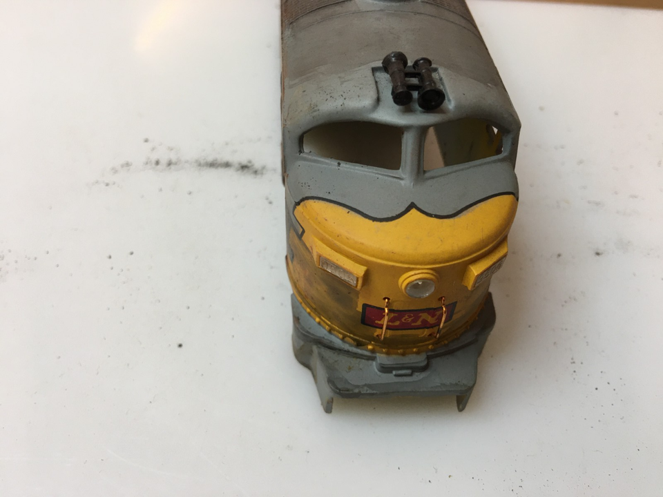 Weathered L&N Diesel Locomotive 819 Shell ONLY HO Scale Trains | eBay