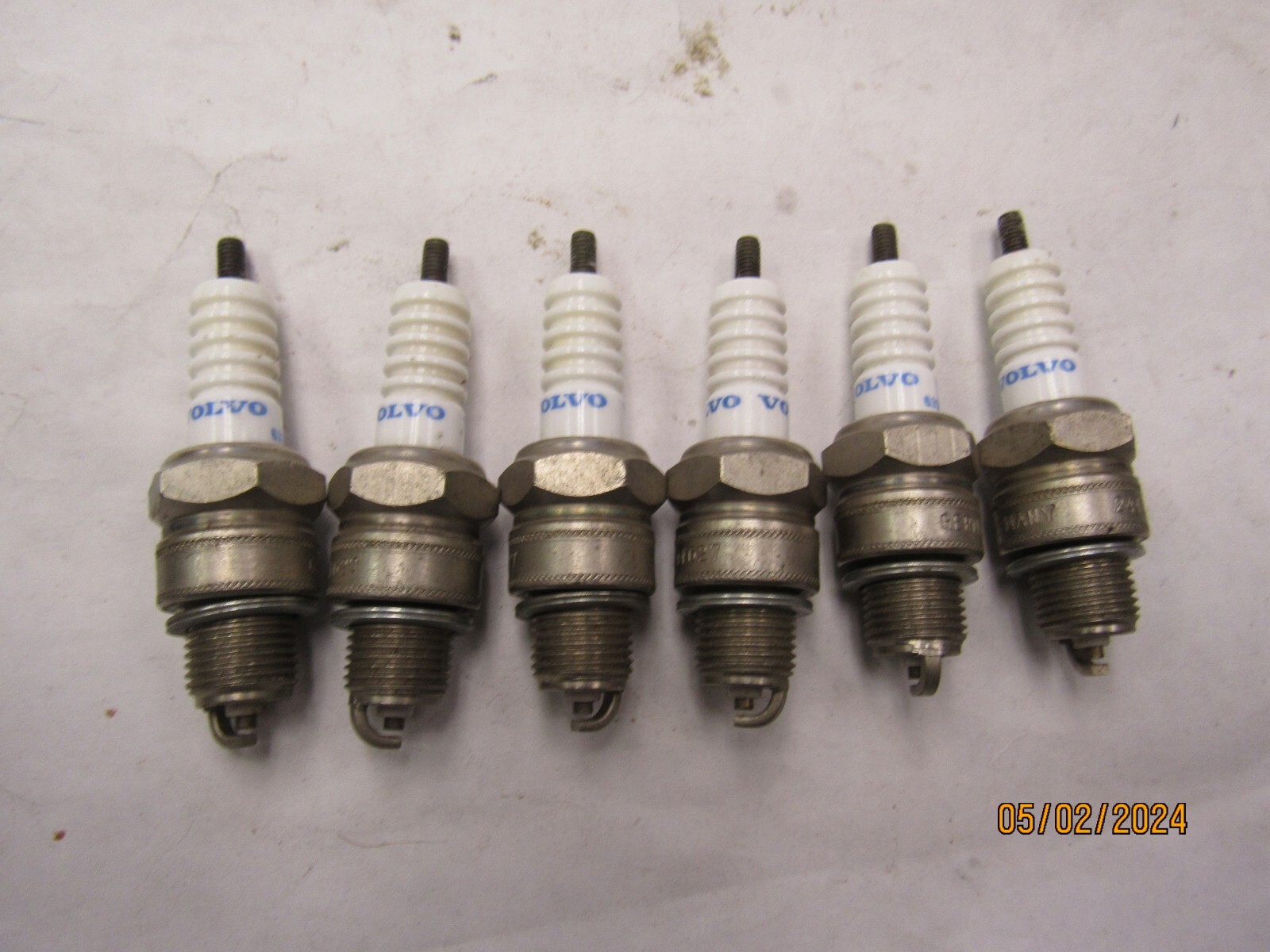 6 OEM VOLVO PENTA SPARK PLUGS #633 | eBay