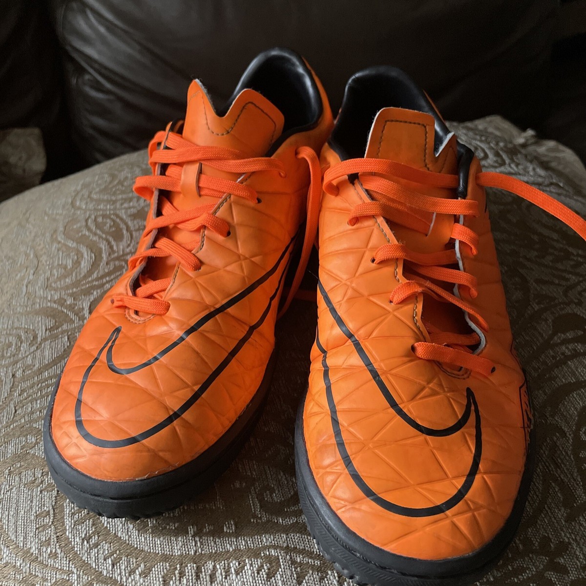 Hypervenom Red And Black Indoor