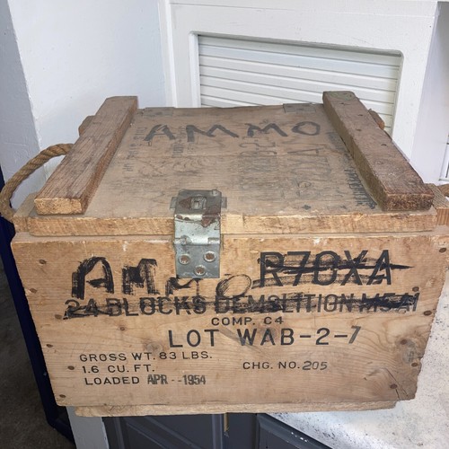 Vintage 1954 US Military 24 Blocks Demo COMP. C4 Crate Storage Box Rope ...