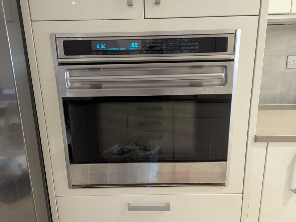 Wolf L Series Single Built In Wall Oven SO30 With Racks. Good Working ...
