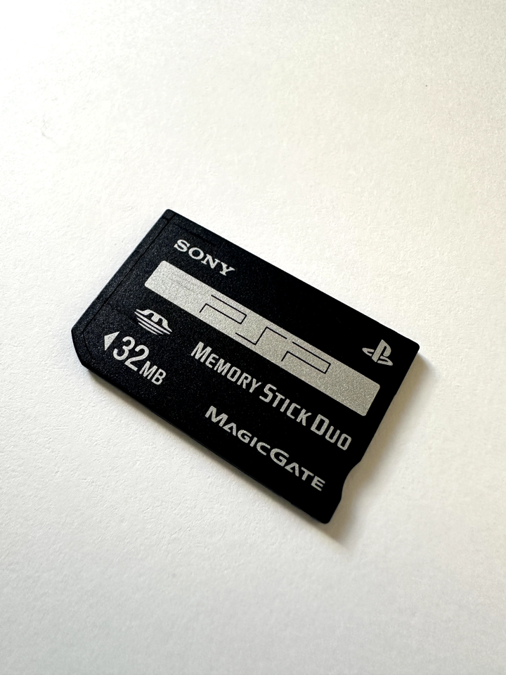 Genuine Sony 32MB Memory Stick Duo MS Card Non-PRO for Sony PSP and Old ...
