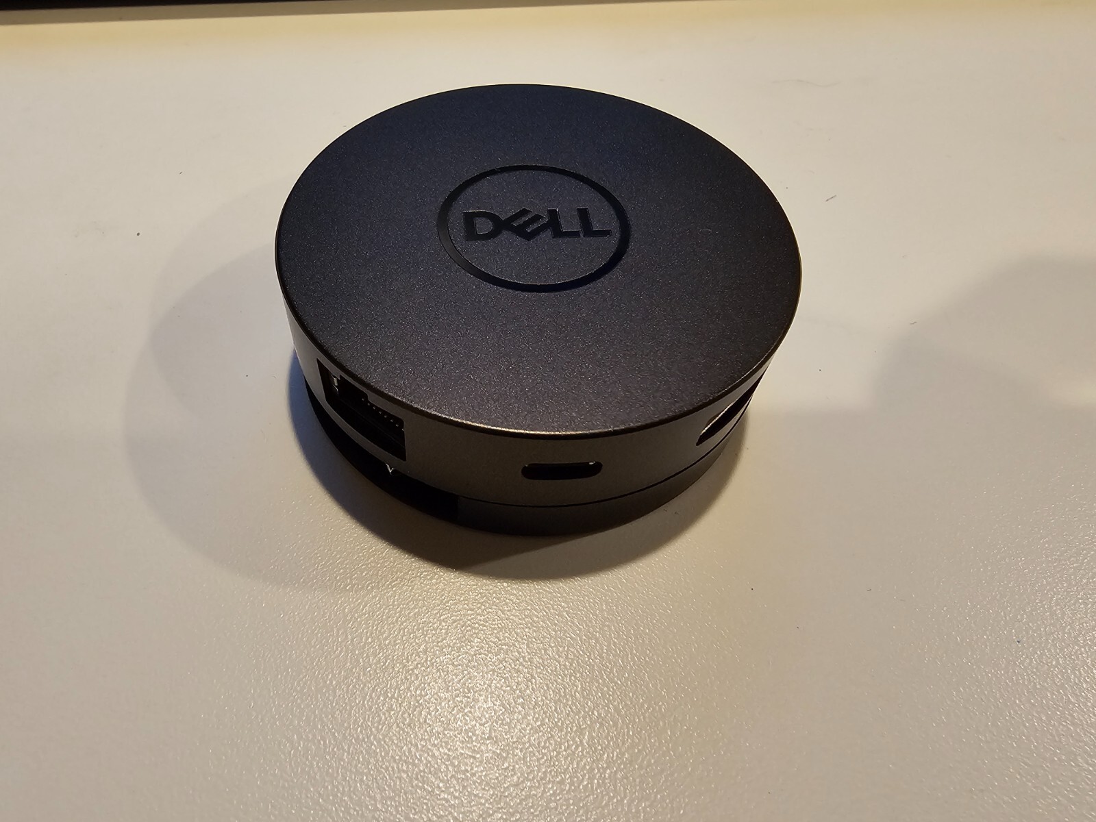 Dell DA300 USB-C Mobile Adapter HDMI/VGA/DP/Thunder Bolt/USB/Ethernet ...