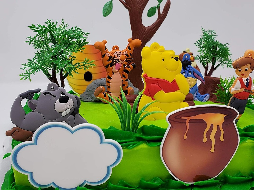 Winnie the Pooh Deluxe Birthday Cake Topper Set with Tigger, Eeyore ...