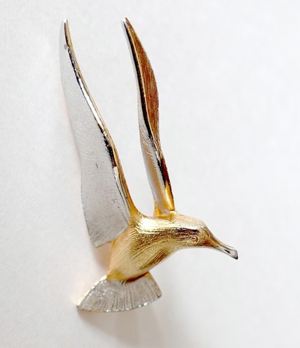 Vintage Seagull Brooch Pin Pewter Gold Silver Two Toned Flying Bird ...