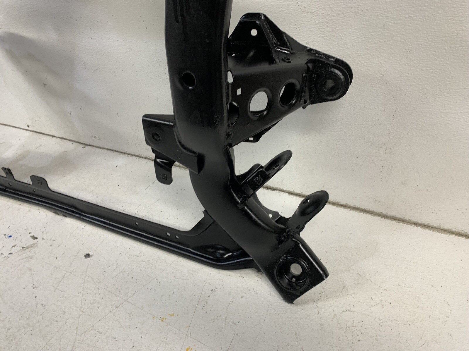2007-2012 BMW 328i & 335i AWD front crossmember subframe cross member ...