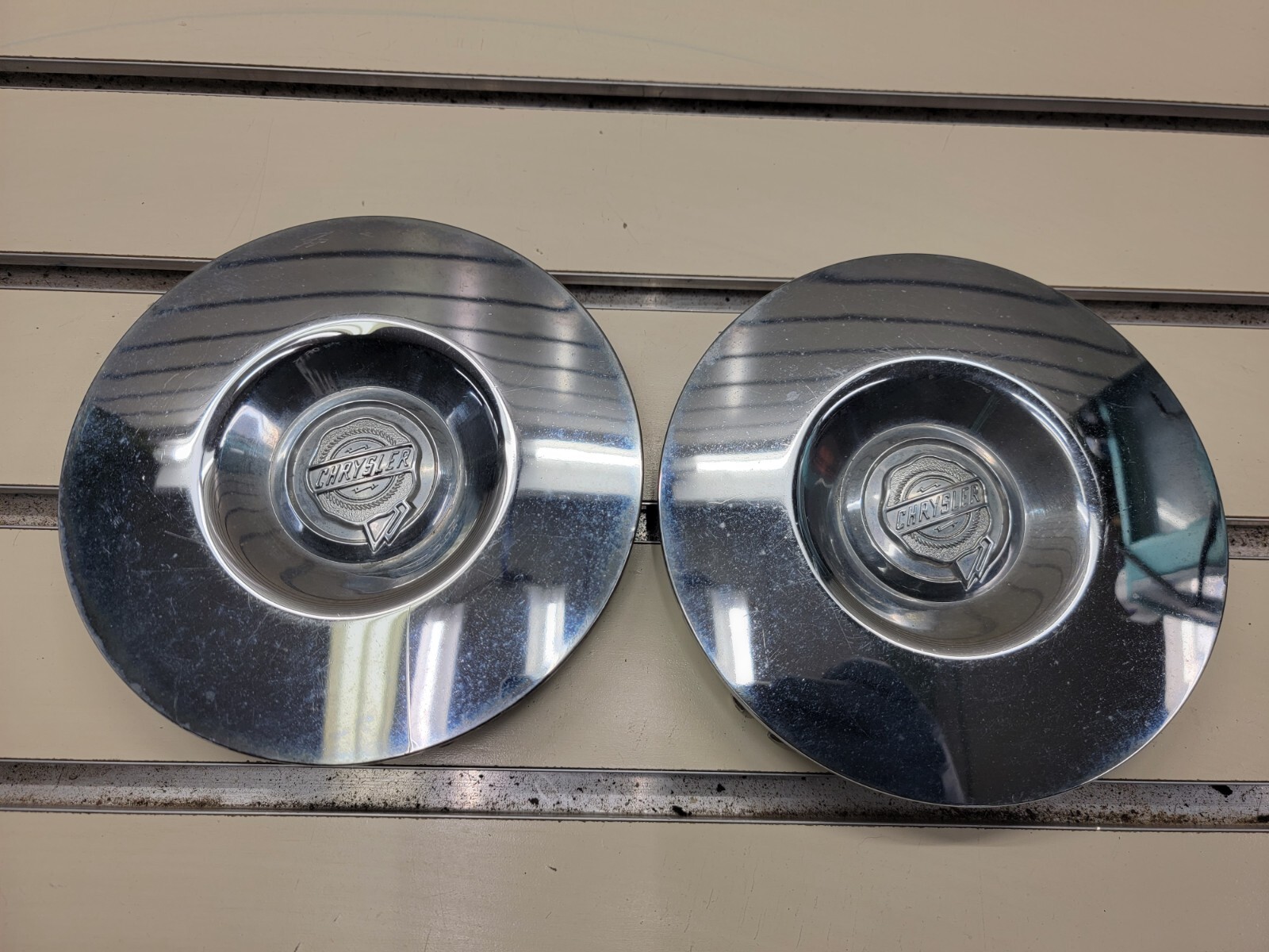 🔥2005-2006 CHRYSLER 300 CENTER HUB CAPS CHROME OEM | eBay