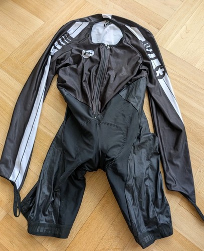 Assos Chronosuit Long Sleeved Cycling Time Trial Suit / Skinsuit Size L ...