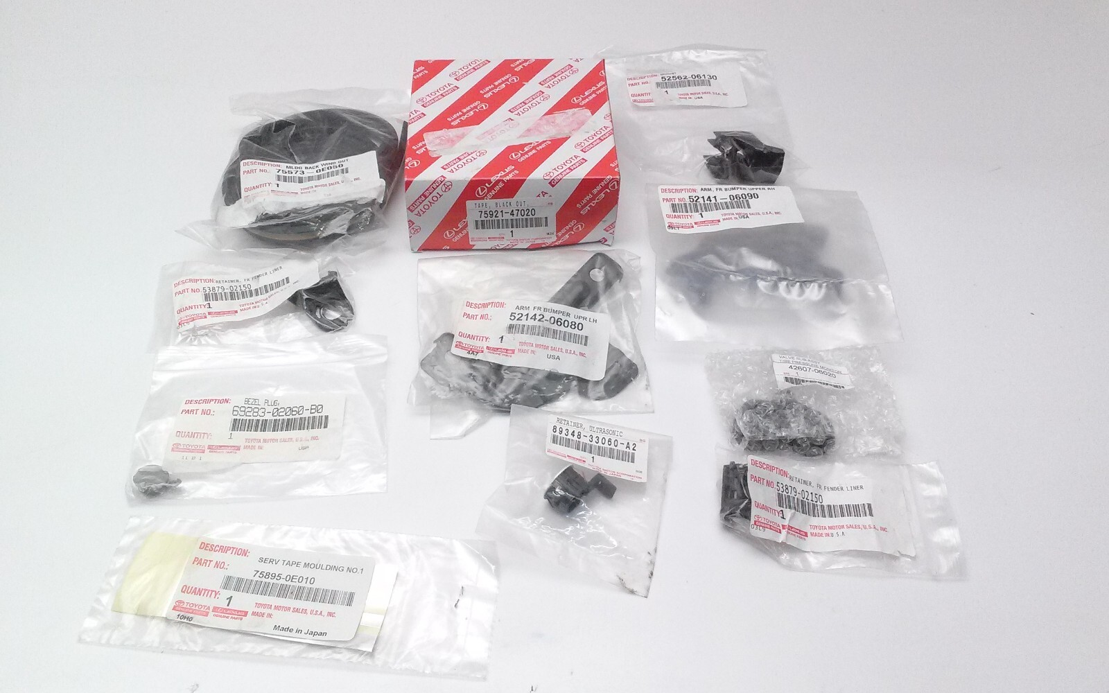 lot of 35 new OEM Toyota auto parts | eBay