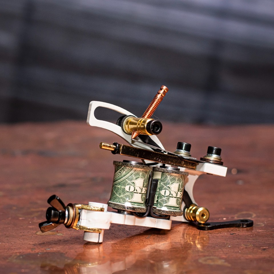 Handmade tattoo machine medium liner 5-14rs, Running 140-145 Hz @ 4.5 V ...
