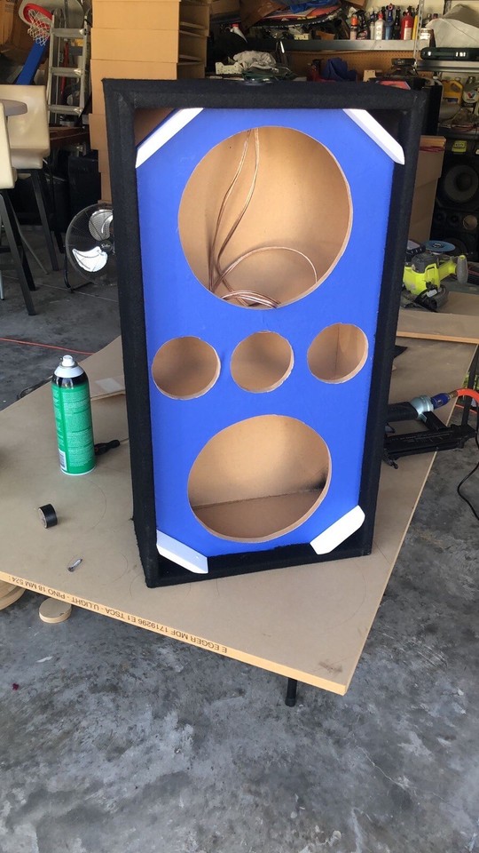 chuchero speaker box