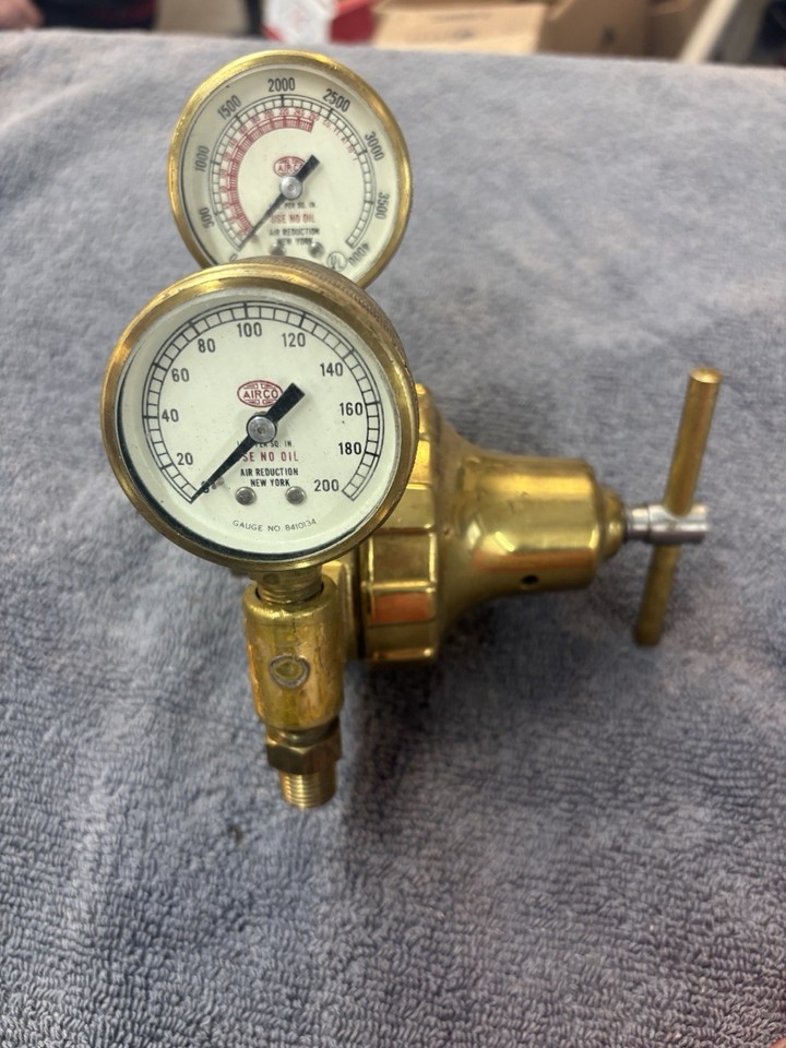 Vintage Airco Oxygen Regulator Dual Gauge Air Reduction Valve 4000 PSI ...