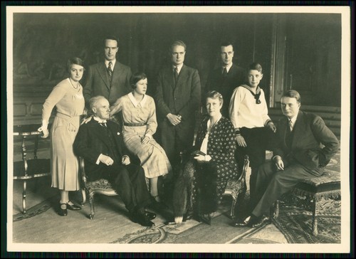 8x Gustav Krupp Bohlen und Halbach - und seine Familie, Villa Hügel ...