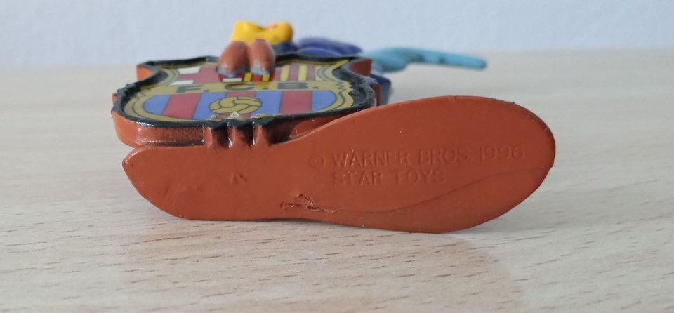 Road Runner PVC Figure Star Toys Barca FCB Anno 1996 Warner Bros Road ...