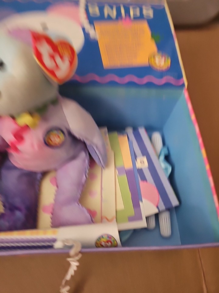 Beanie Babies Snips Bear and Memories Box with Postcards Stickers Trl8#99 | eBay