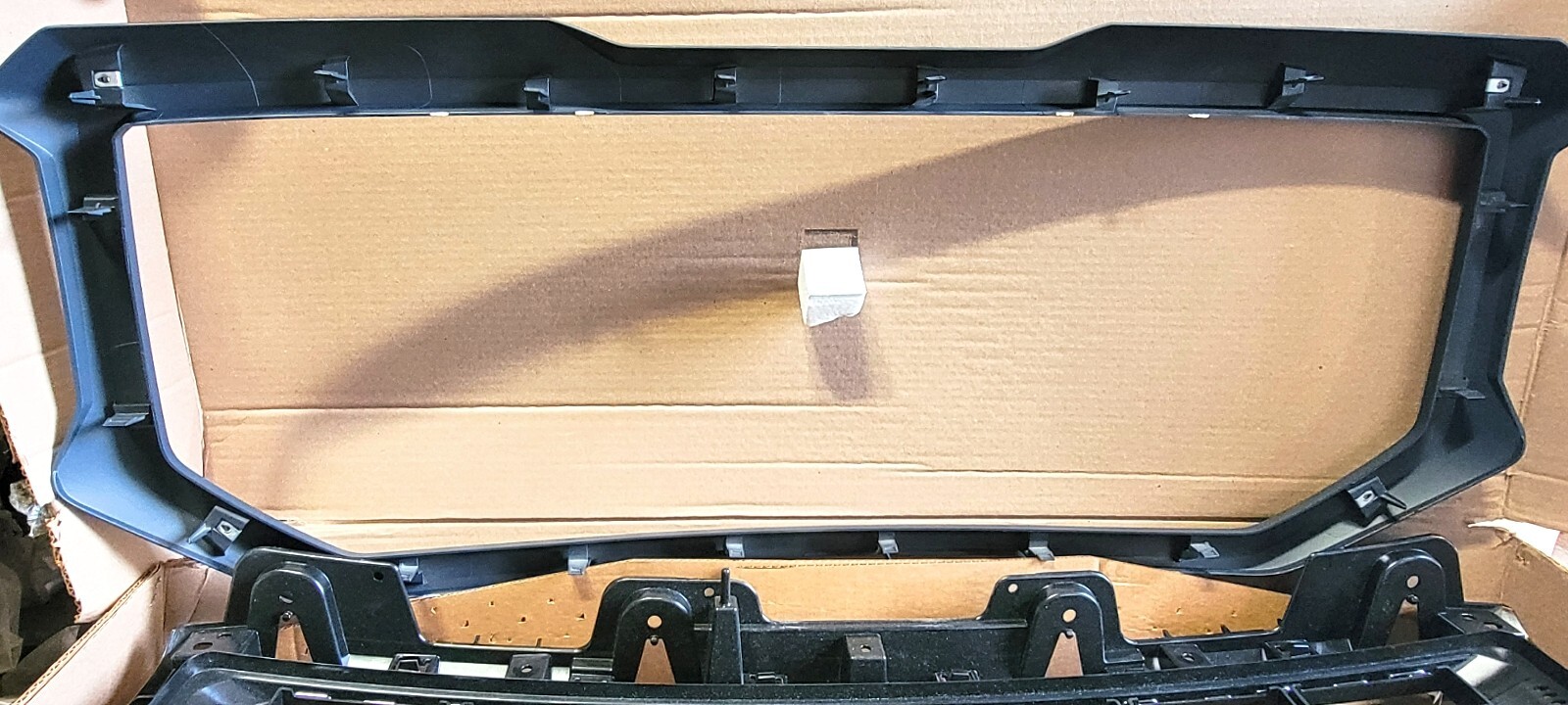 2016-2018 (2019 Classic ONLY) GMC Sierra 1500 Grille KIT NEW OEM ...