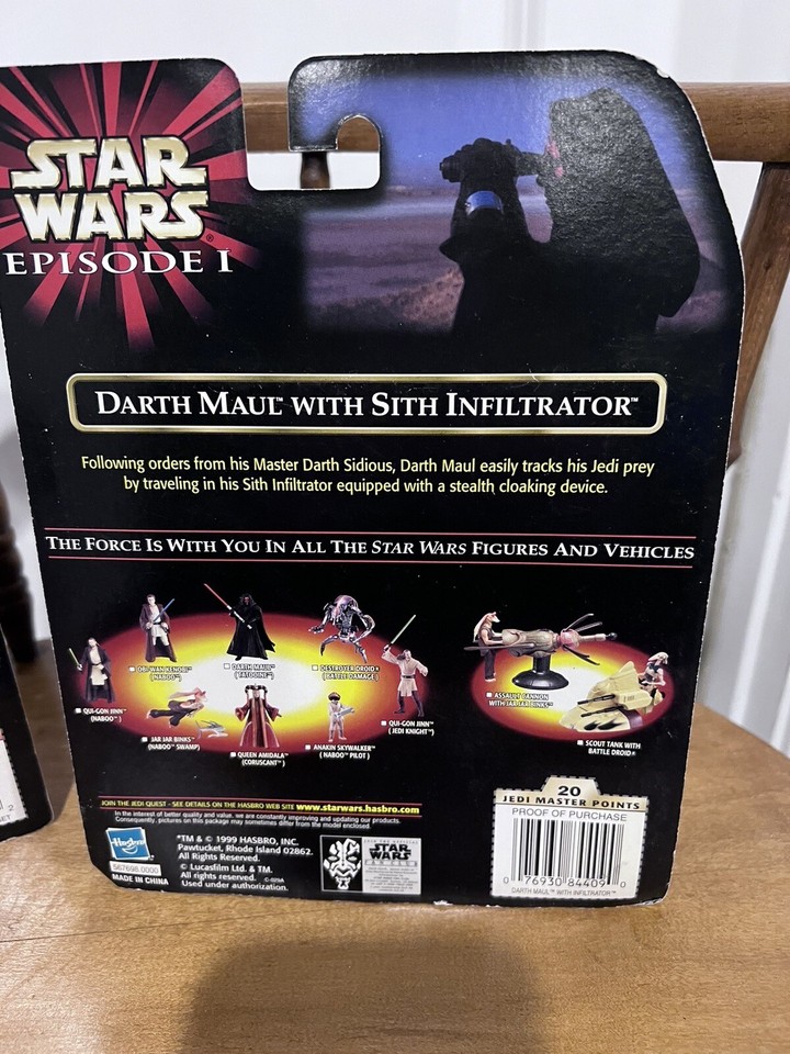 Star Wars TPM Darth Maul figure w/ mini Sith Infiltrator ship ...