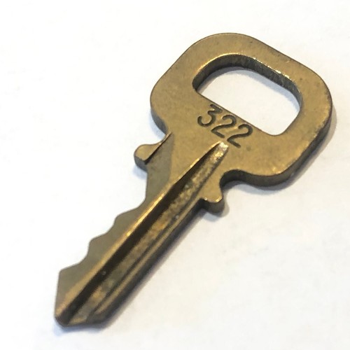 N773 Louis Vuitton Cadena PadLock Key for Bags Brass Gold LV No.322 | eBay