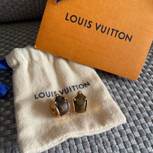 Louis Vuitton Monogram Ear Cuff Gold Brown Used Clarity Removable ...
