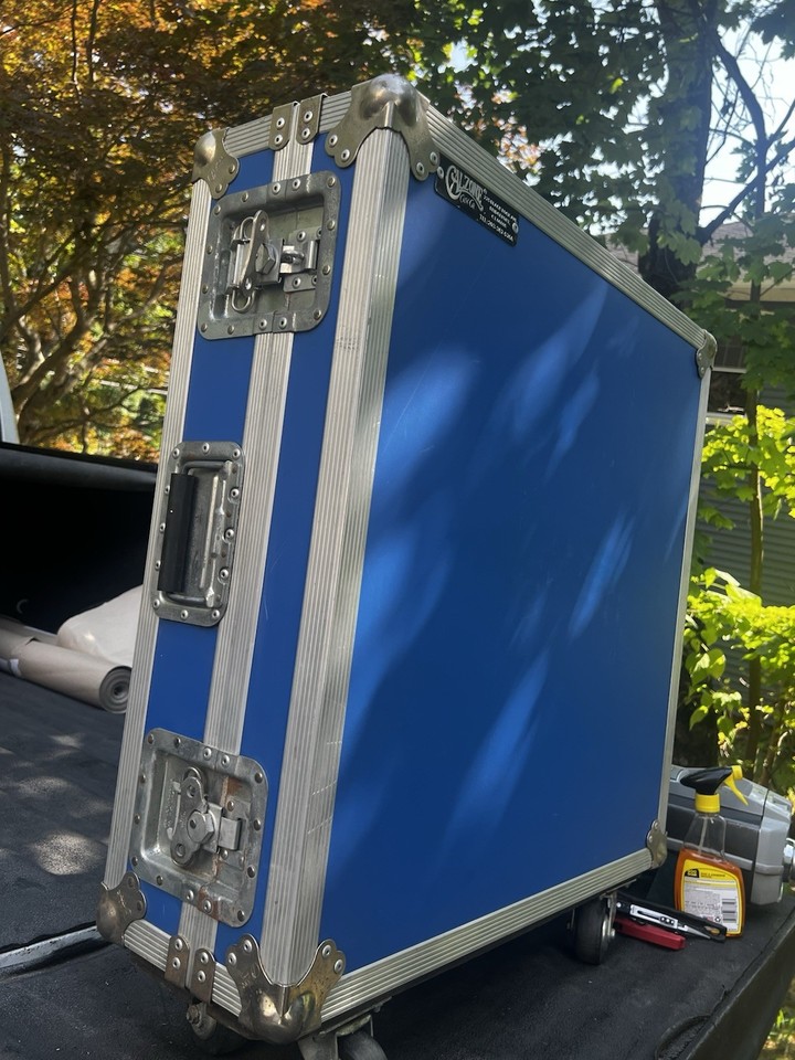 Vtg Calzone /Anvil/Sessions Hard Road Case w/Wheels 28" W x 28" H x 9 ...