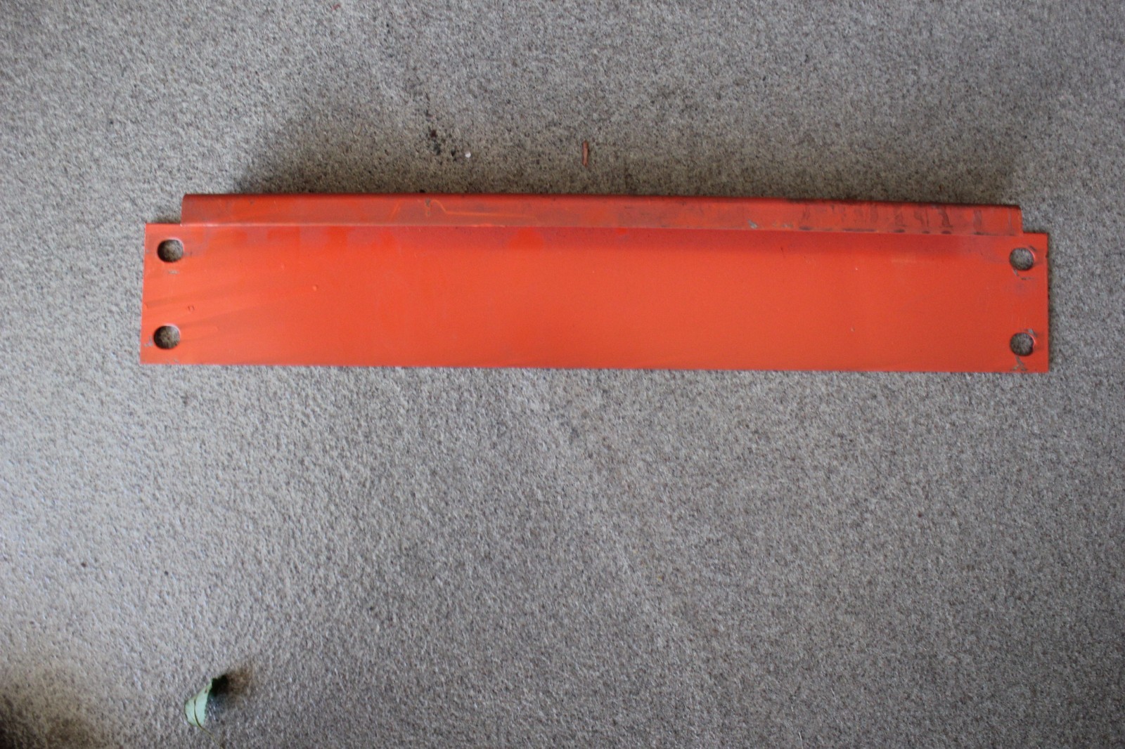 10 PCS. OF PALLET RACK 24" ROW SPACERS - ORANGE COLOR - IN USED ...