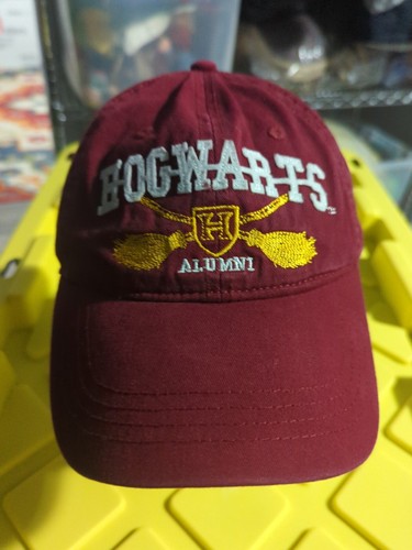 Vintage Buckle Hat Cap Hogwarts Harry Potter Burgundy Red Alumni | eBay